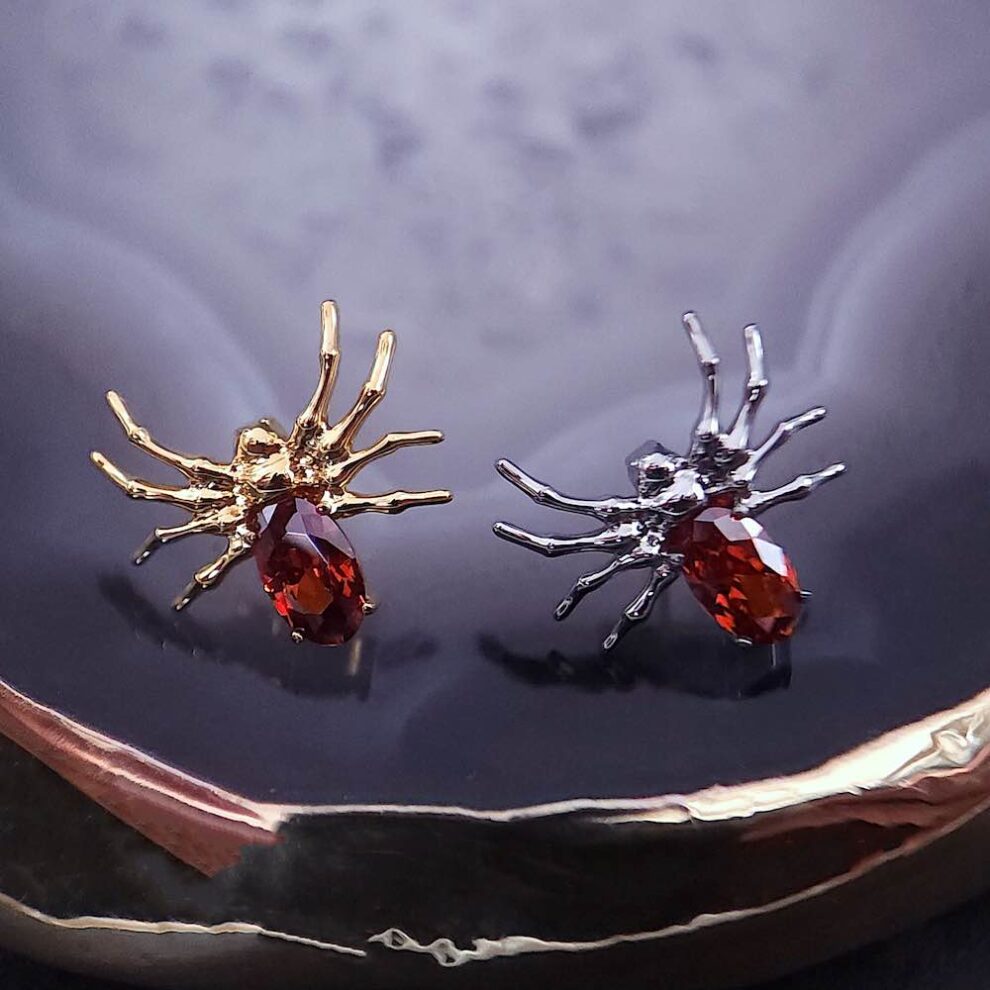 Arachnea Threadless End - Maedusa Body Jewelry