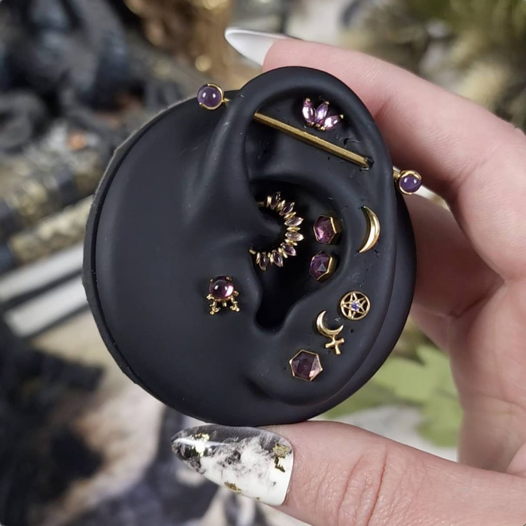 Amethyst Amulet Threadless End - Maedusa Body Jewelry